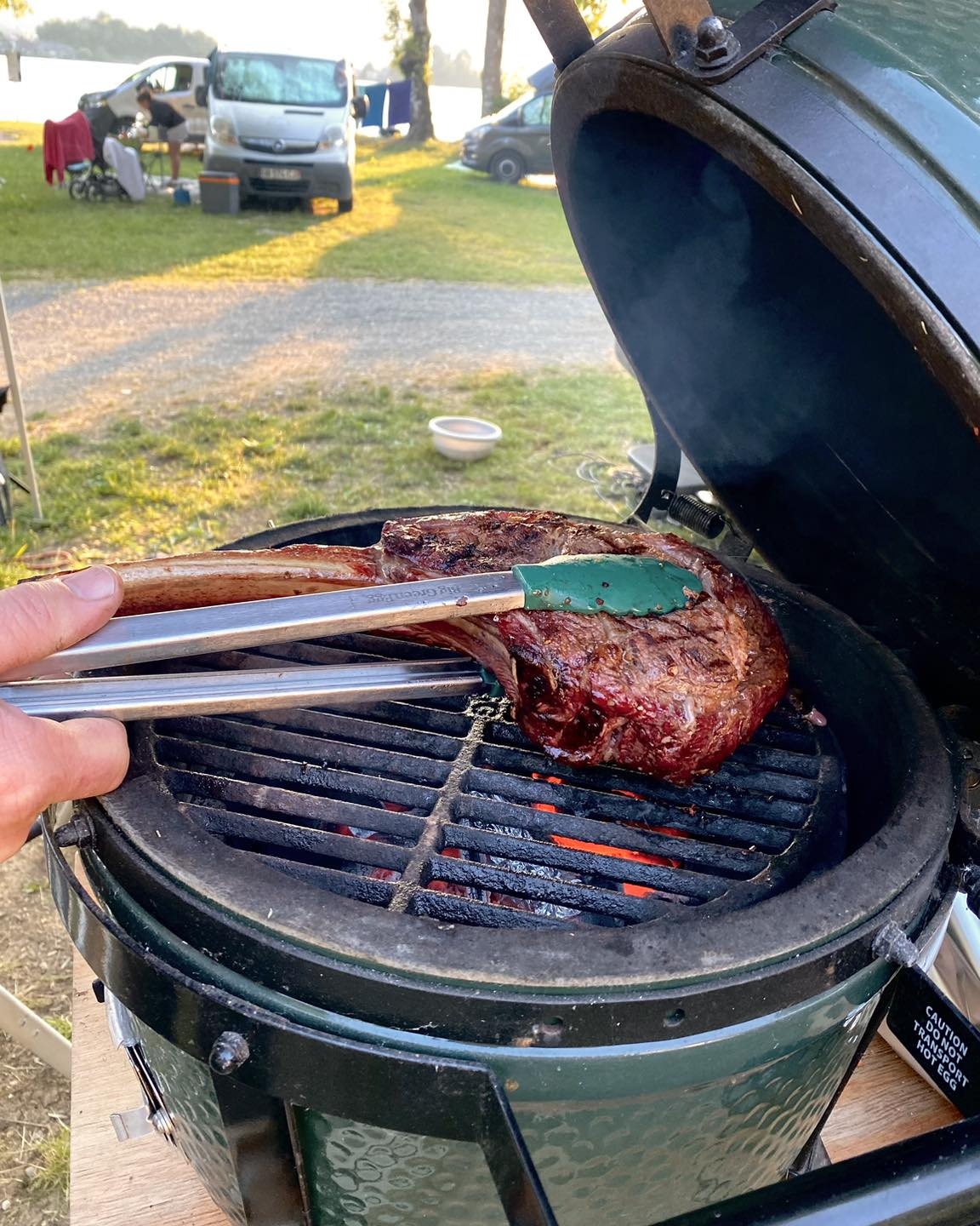 Recepten - Blog - Tomahawk van de MiniMax in Annecy - Beef Exclusief B.V.
