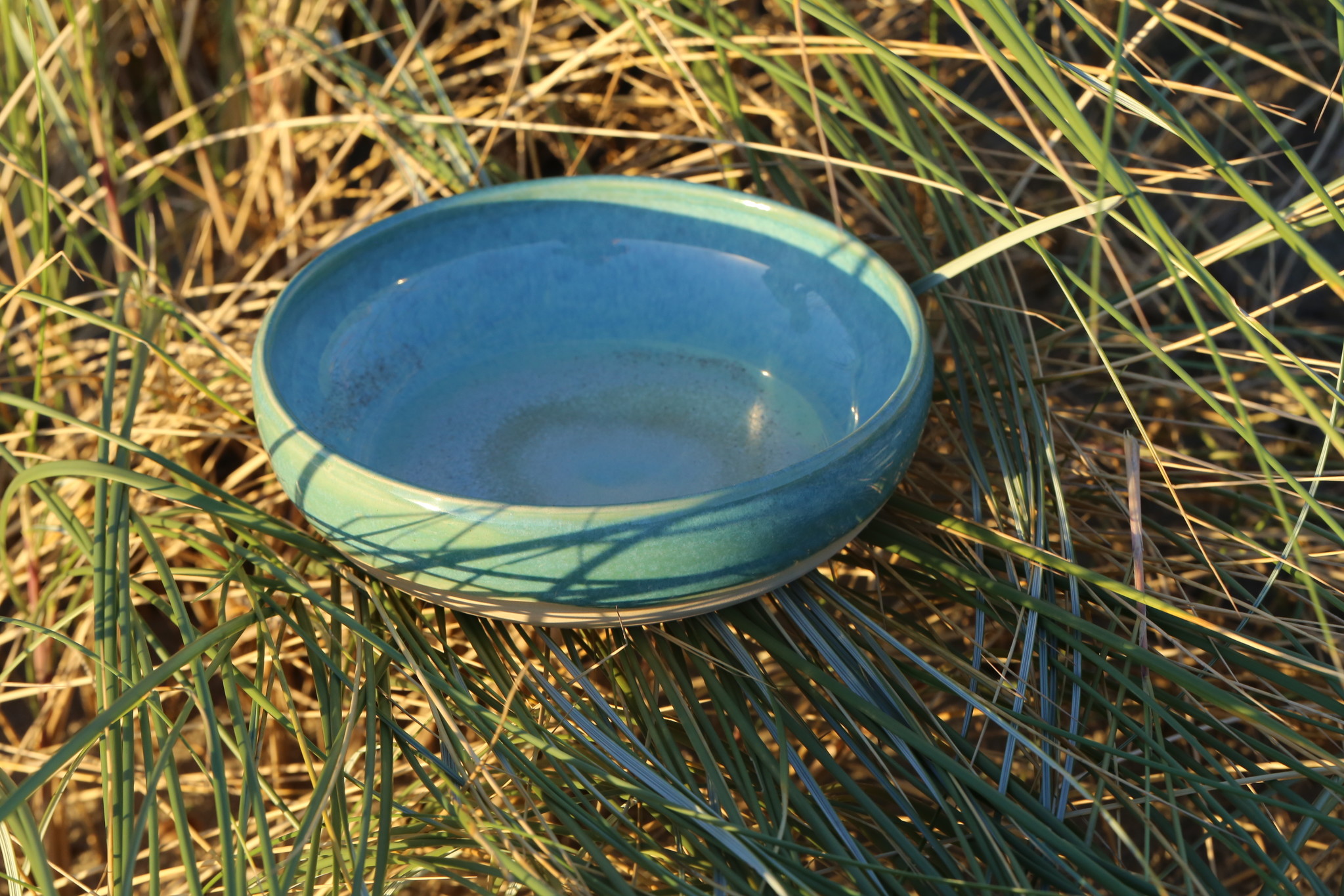 Handmade ceramic scale with unique glazes from the "Mint" service ...