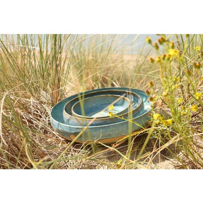 Handmade ceramic scale with unique glazes from the "Mint" service ...