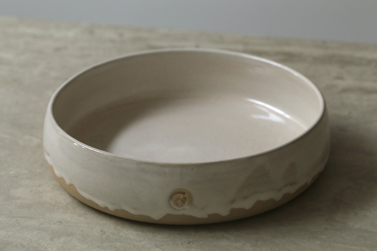 Handmade ceramic scale with unique glazes from "White Spots" service ...