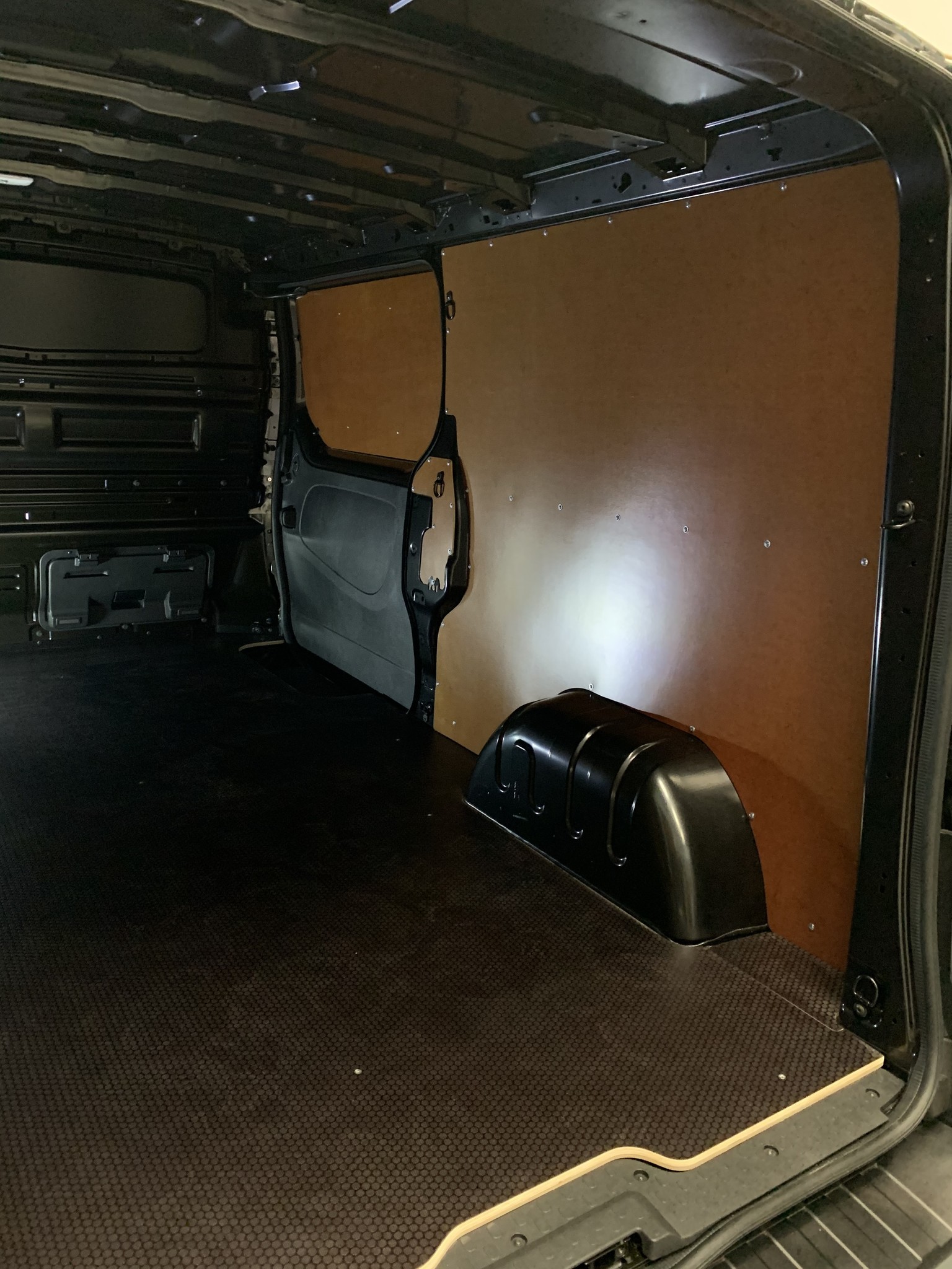 Volledige betimmering Renault Trafic vanaf 2014 - Mijn Bus is Top