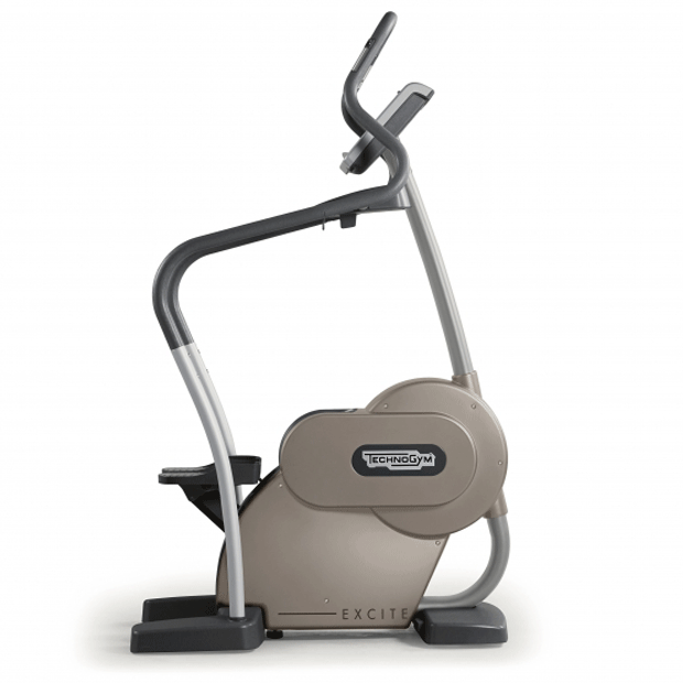 New Step Excite 700i von TechnoGym - Best Buy Fitness