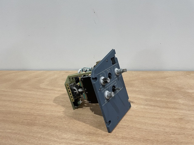 301VU CONTROL PANEL P/N: D9251505400000: S/N 01123 - AVOEMPARTS