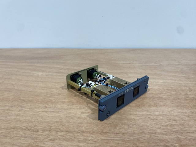 51VU REFUEL PANEL P/N: D9251501900000 S/N: PB10041 - AVOEMPARTS