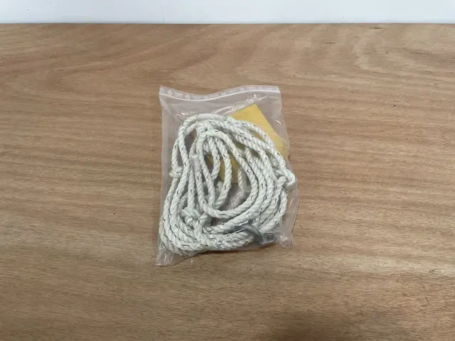 EMERGENCY EVACUATION ROPE P/N: 208724-0 S/N: SI089024 - AVOEMPARTS