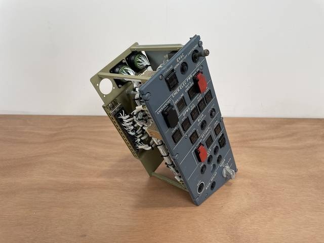 21VU EVAC EMERGENCY PANEL P/N: D9251500600000 S/N: 01348 - AVOEMPARTS