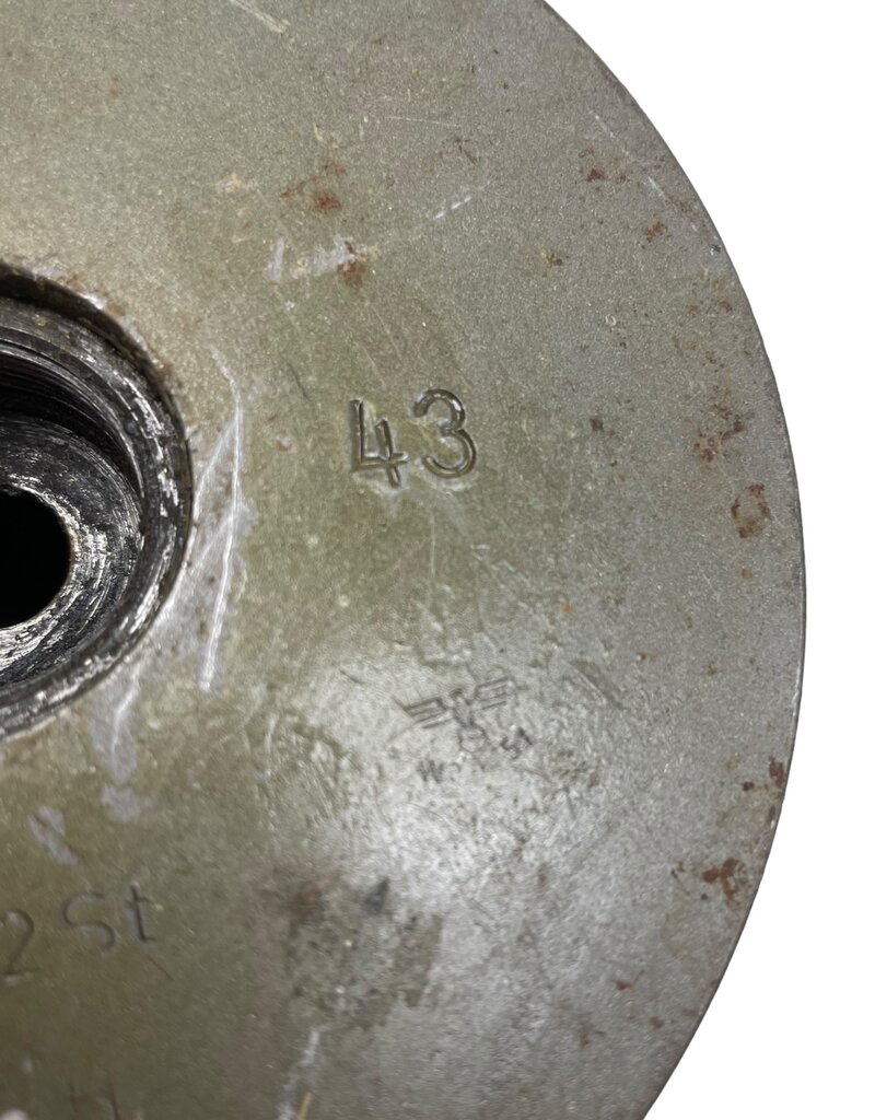 MARVIN'S MILITARY | Duitse WO2 L.F.H. 18 huls - Marvin's Military