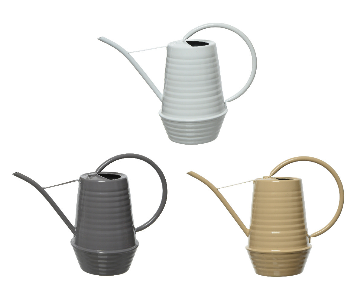 Coloured Galvanised Watering Can 19 x 23 x 10cm - Clock’s Home and Garden