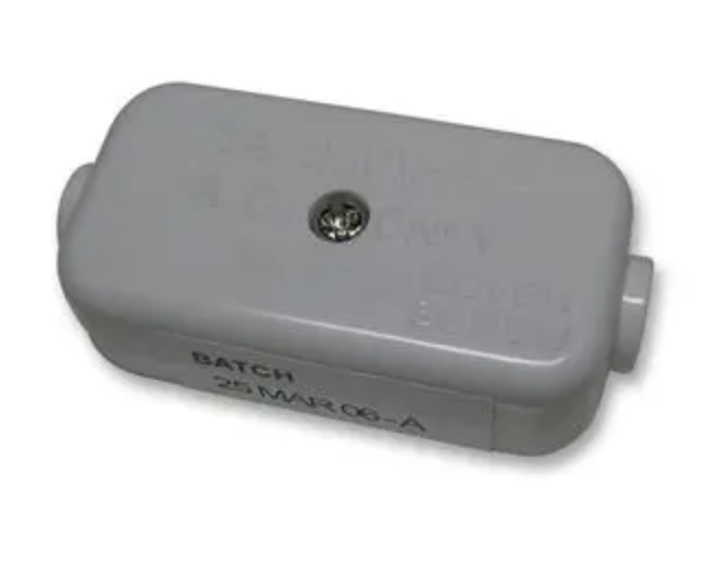 In-Line Connector Box 5Amp 2 Terminal White - Clock’s Home and Garden