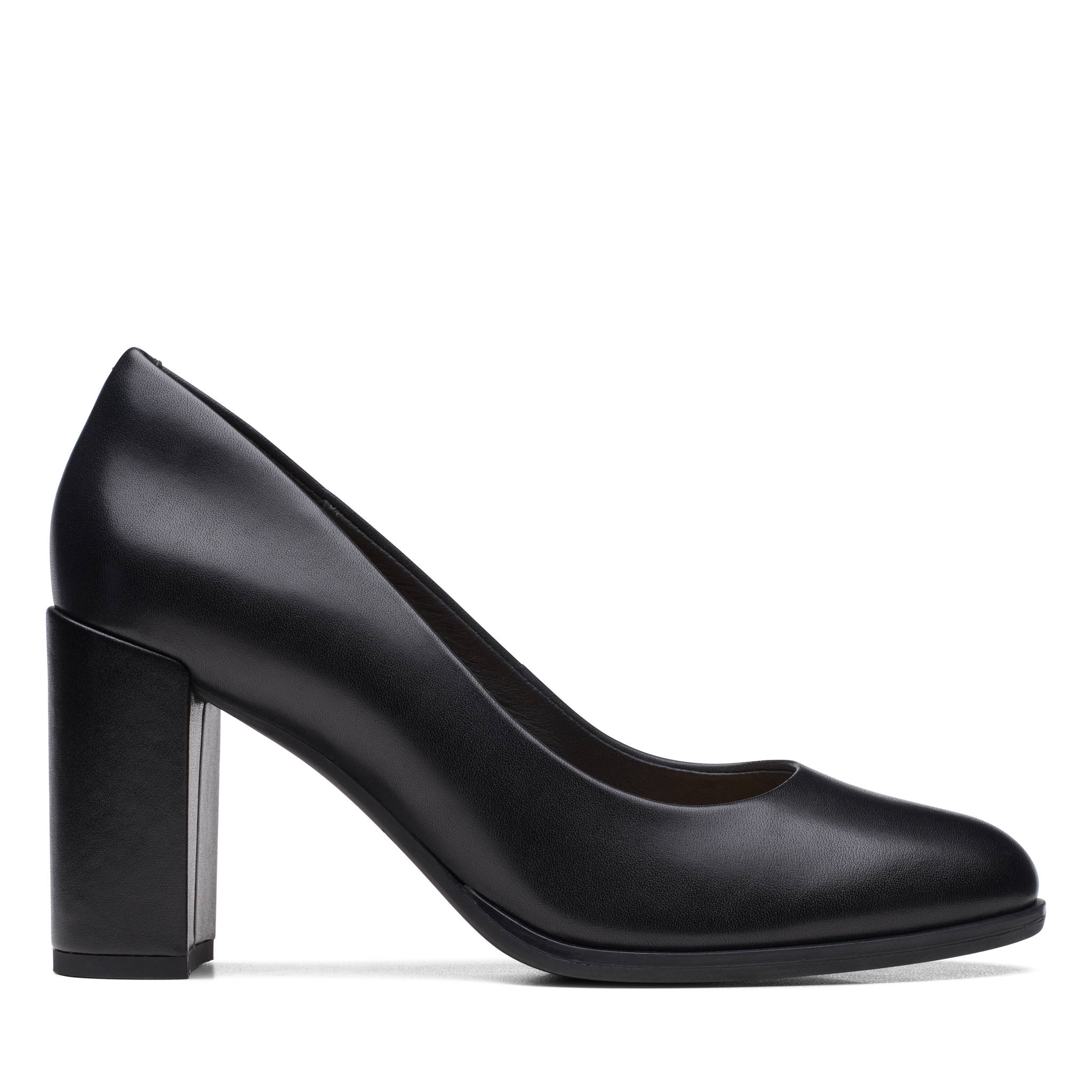 Clarks Freva85 Court Shoe Wider Fit - The Happy Shoe Company