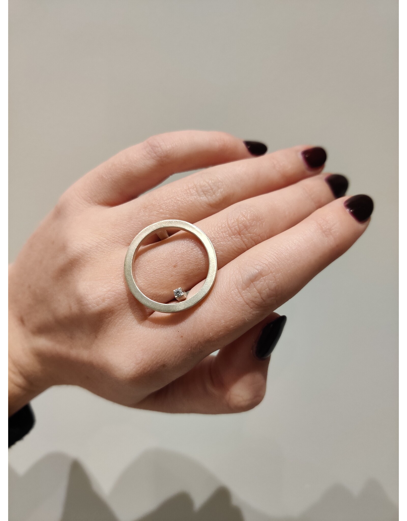 Circle ring