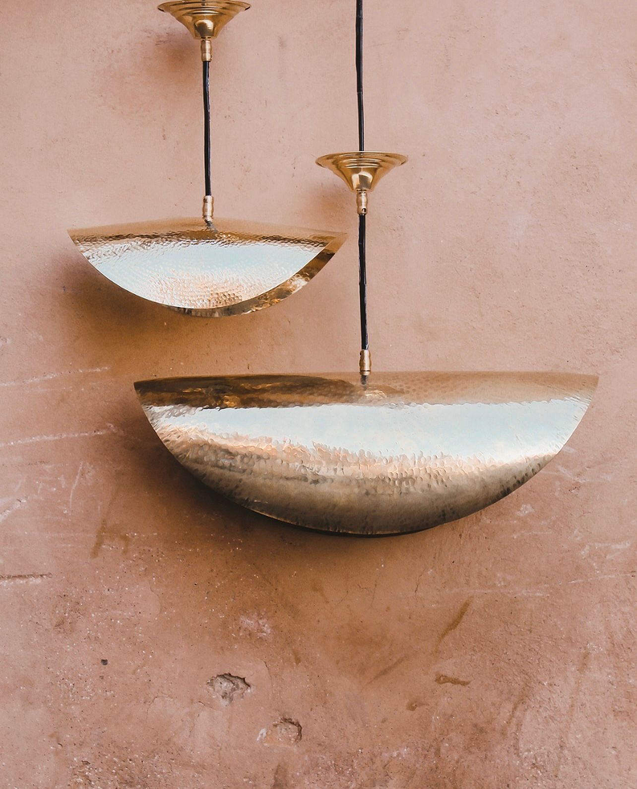 Handgemaakte messing lamp met gehamerd design uit Marokko | Club Nomad ...