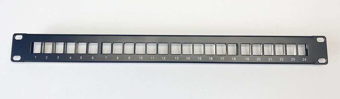 24-slot 1U panel for 24x Connector (USB, LAN, HDMI, miniDPP, Audio ...