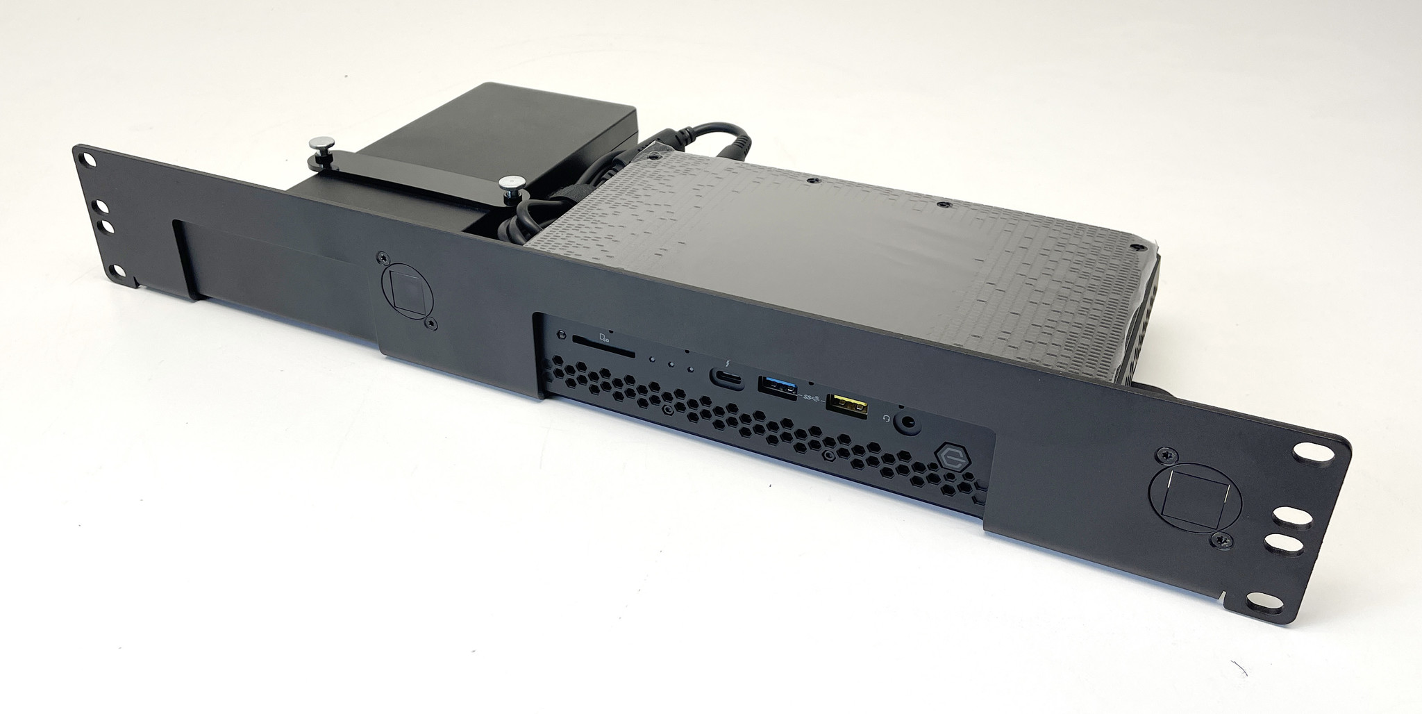 Phantom Canyon NUC 1.5U 19inch Rackmount for NUC11PHKi7C + PSU ...