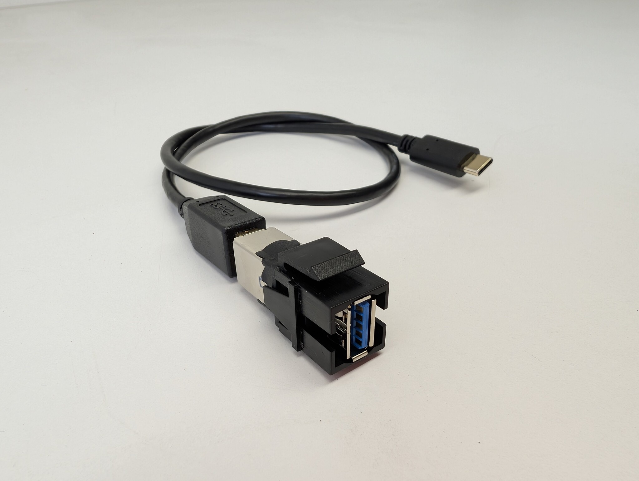 USB-A connector/insert with detachable USB-C cable - MyElectronics