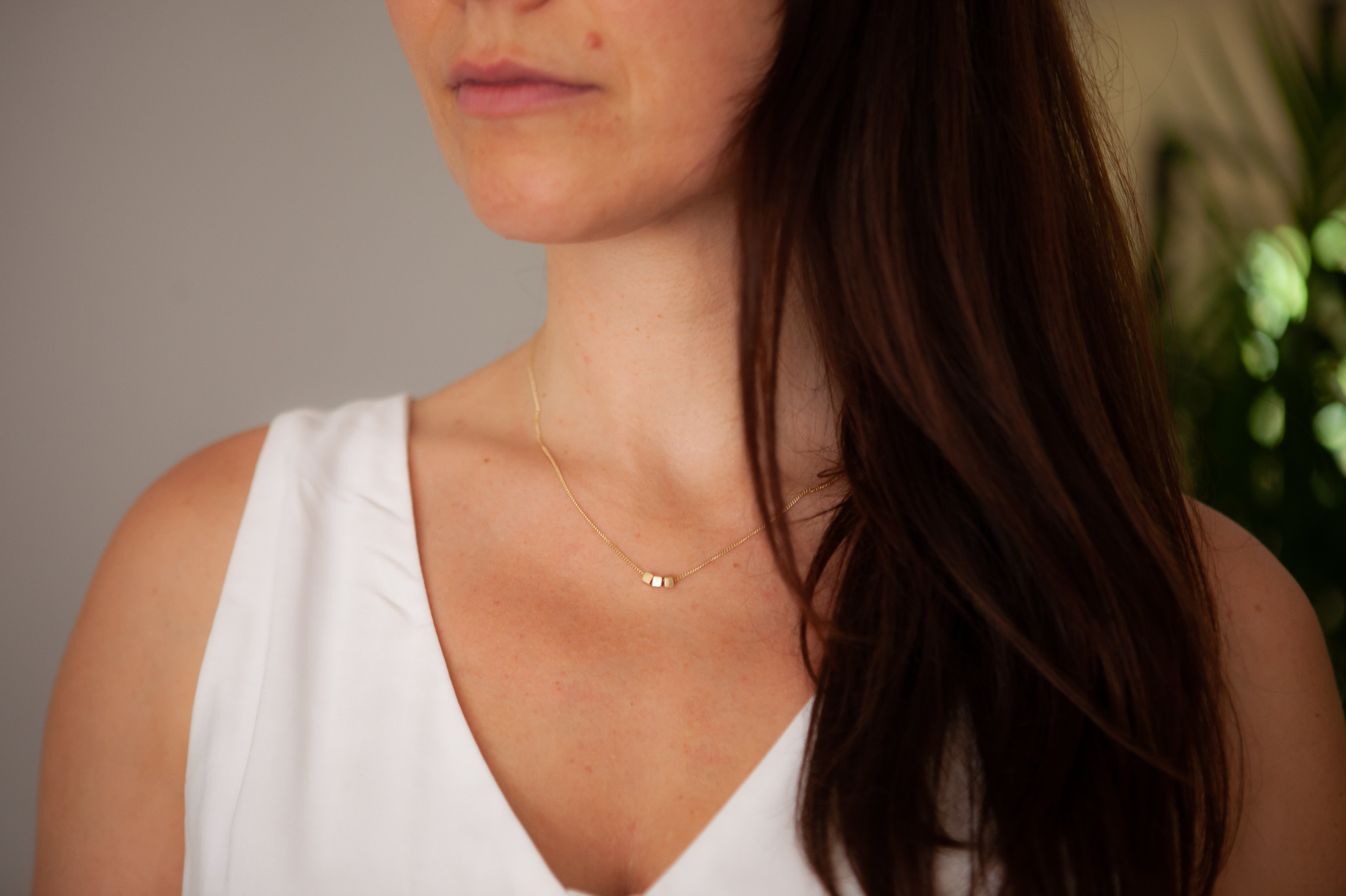 Gold Cube Necklace - Joulberry