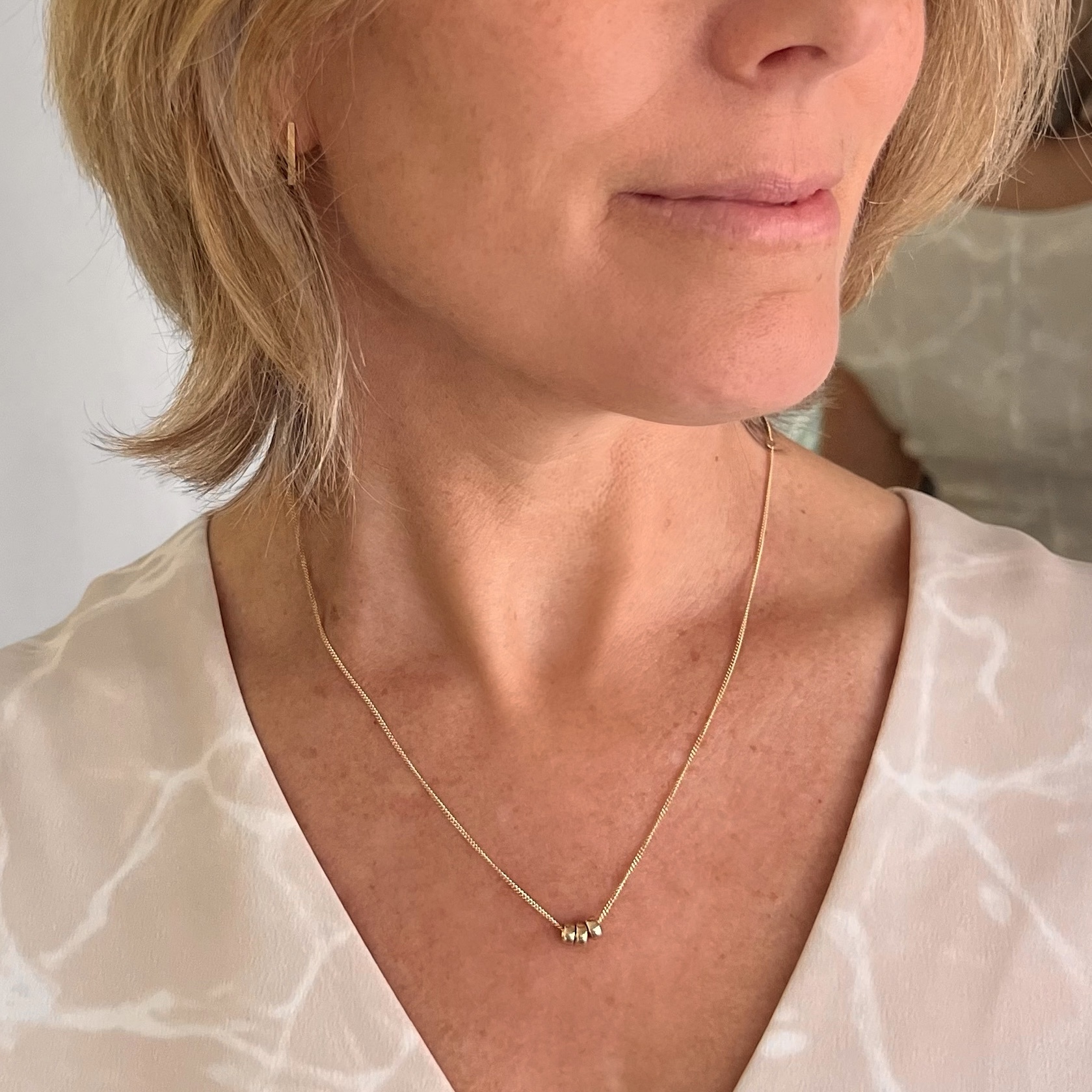 Sunrise Trinity Monroe Necklace - Joulberry