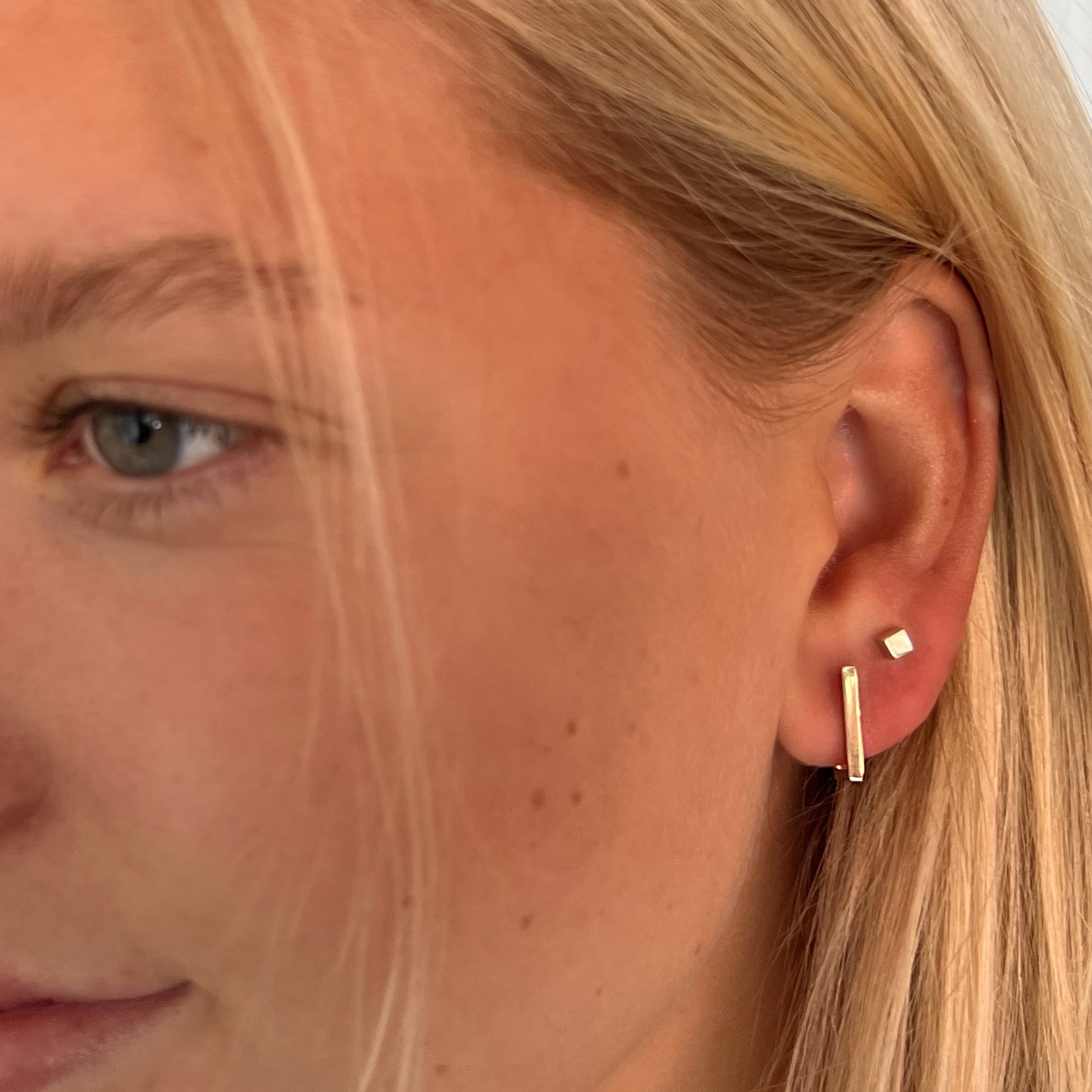 Gold Hannah Hoop Earrings - Joulberry