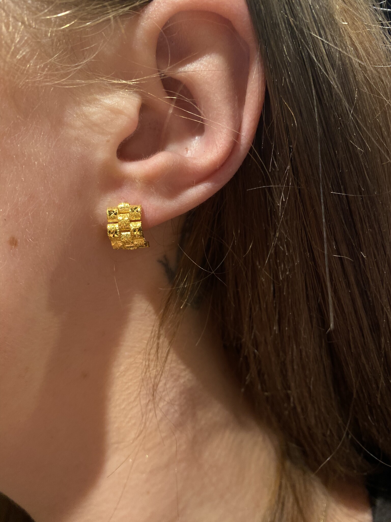 Roleks halfronde oorbellen stekers diamond cut & dust - De Goud Winkel