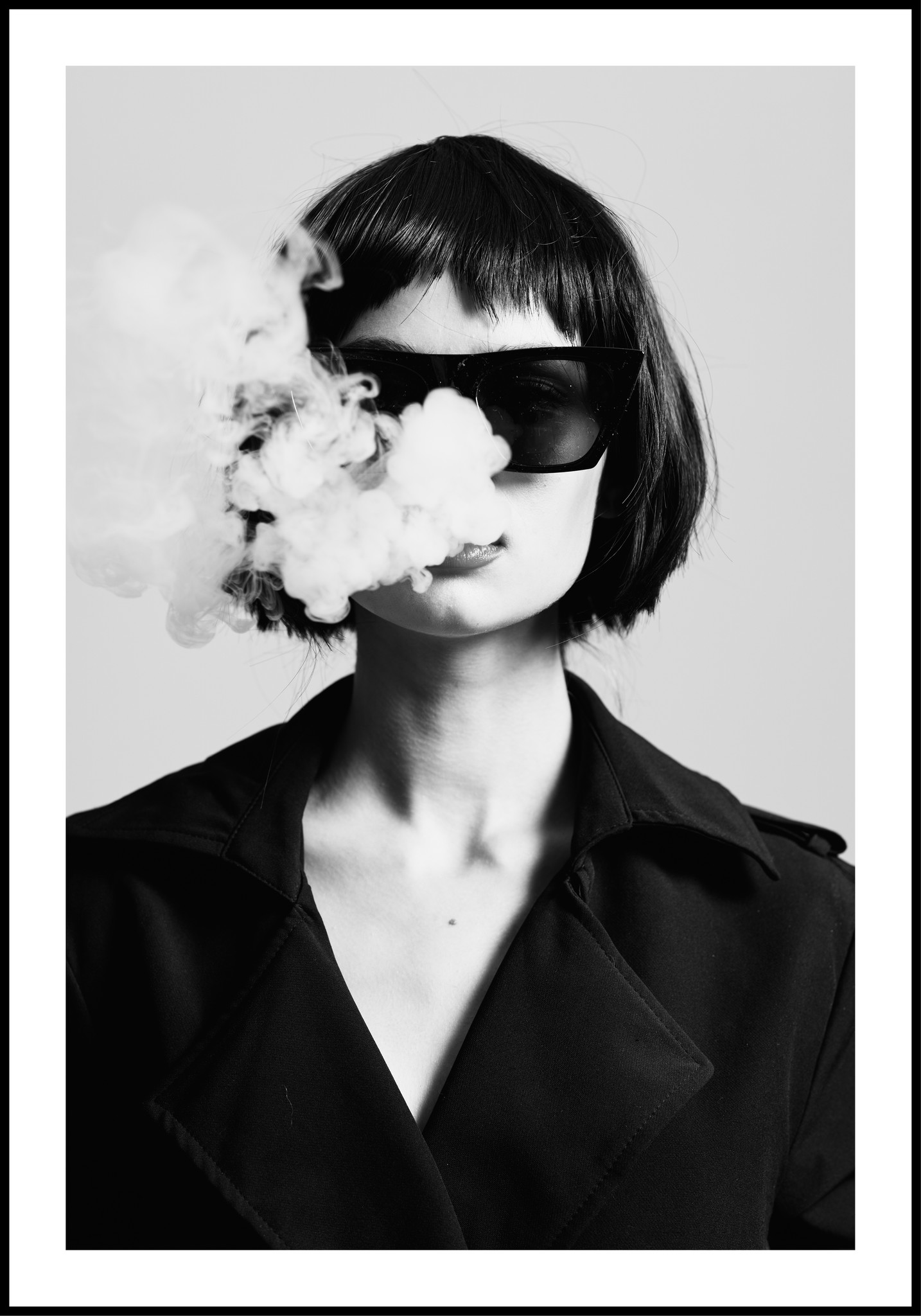 Aesthetic poster Smoking girl - Dunnebier Home