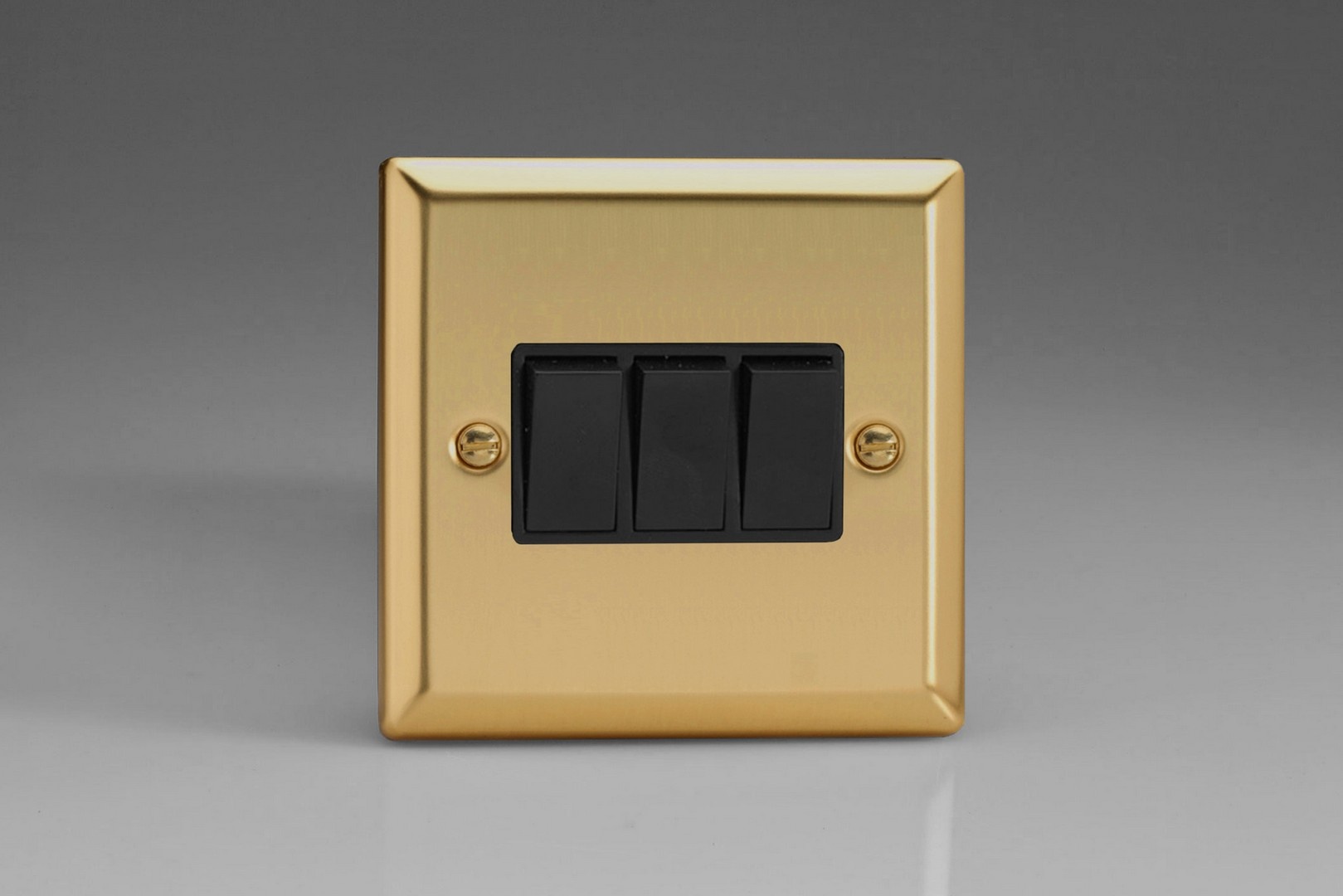 Varilight Classic 3-Gang 10A 1- or 2-Way Rocker Switch Black Victorian ... Varilight Classic 3-Gang 10A 1- or 2-Way Rocker Switch Black Victorian ...