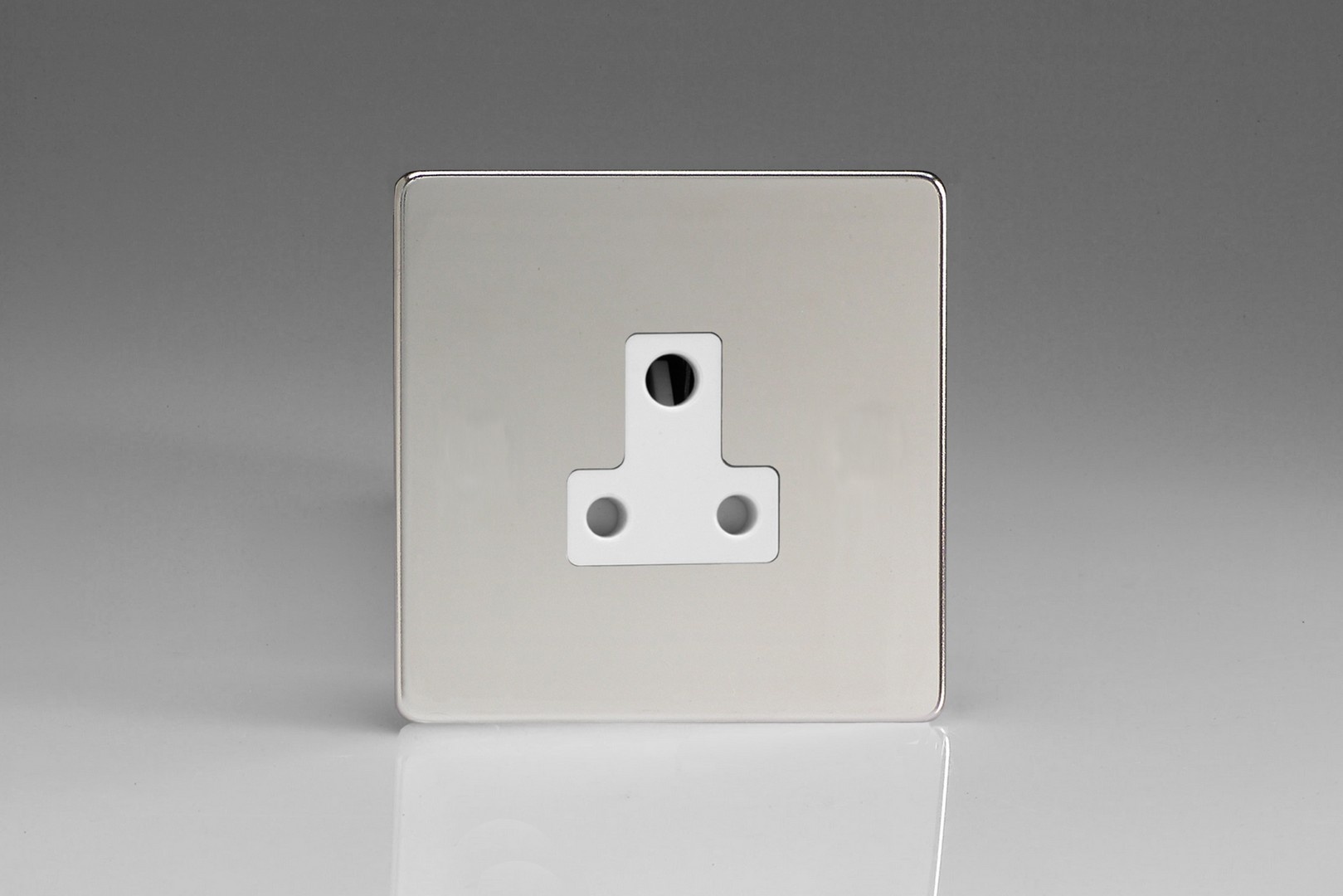 Varilight Screwless 1-Gang 5A Round Pin Socket White Polished Chrome ...