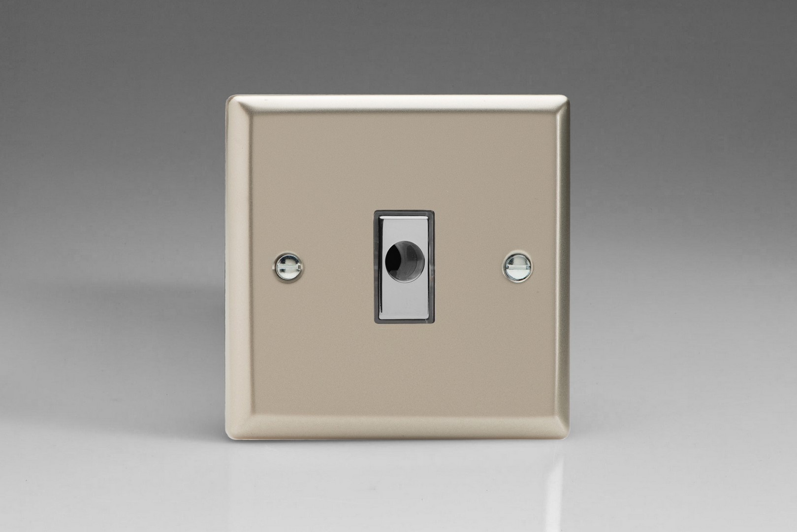 Varilight Classic 16A Flex Outlet Plate Decorative Satin Chrome Insert ...