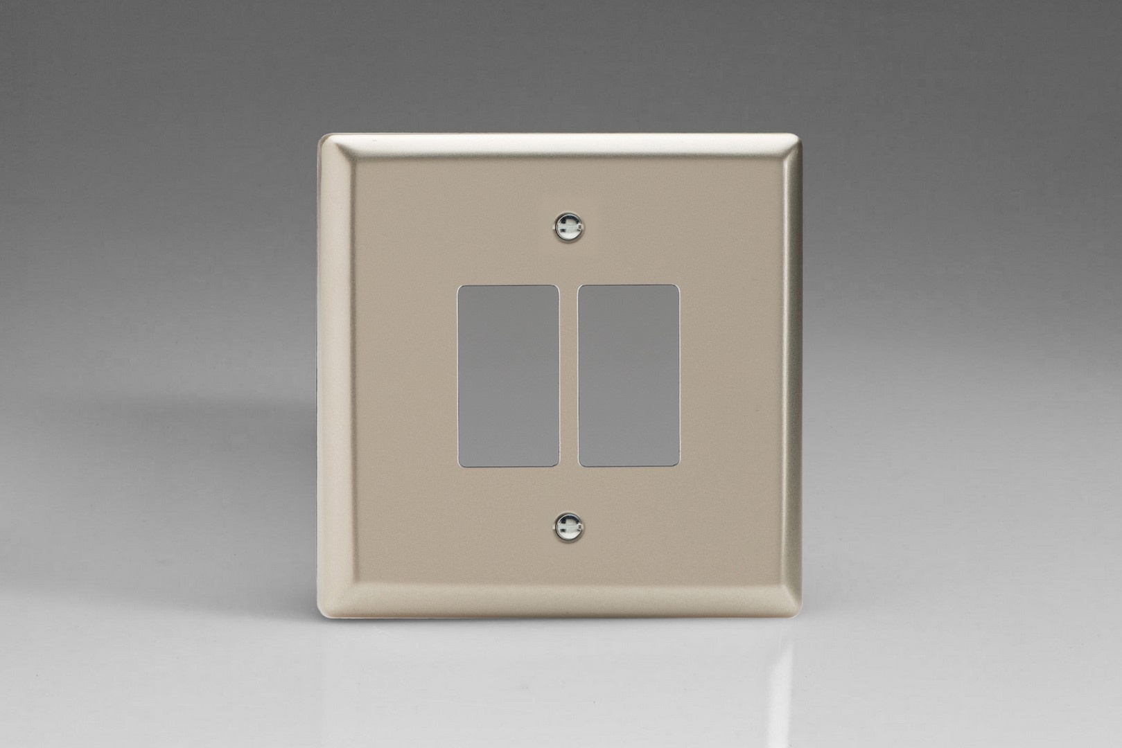 Varilight Classic 2-Gang PowerGrid Plate including Yoke (Single Plate ...