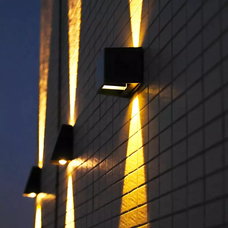 Solar Powered, Adjustable Beam Angle Wall Light - The Factory Shop ...