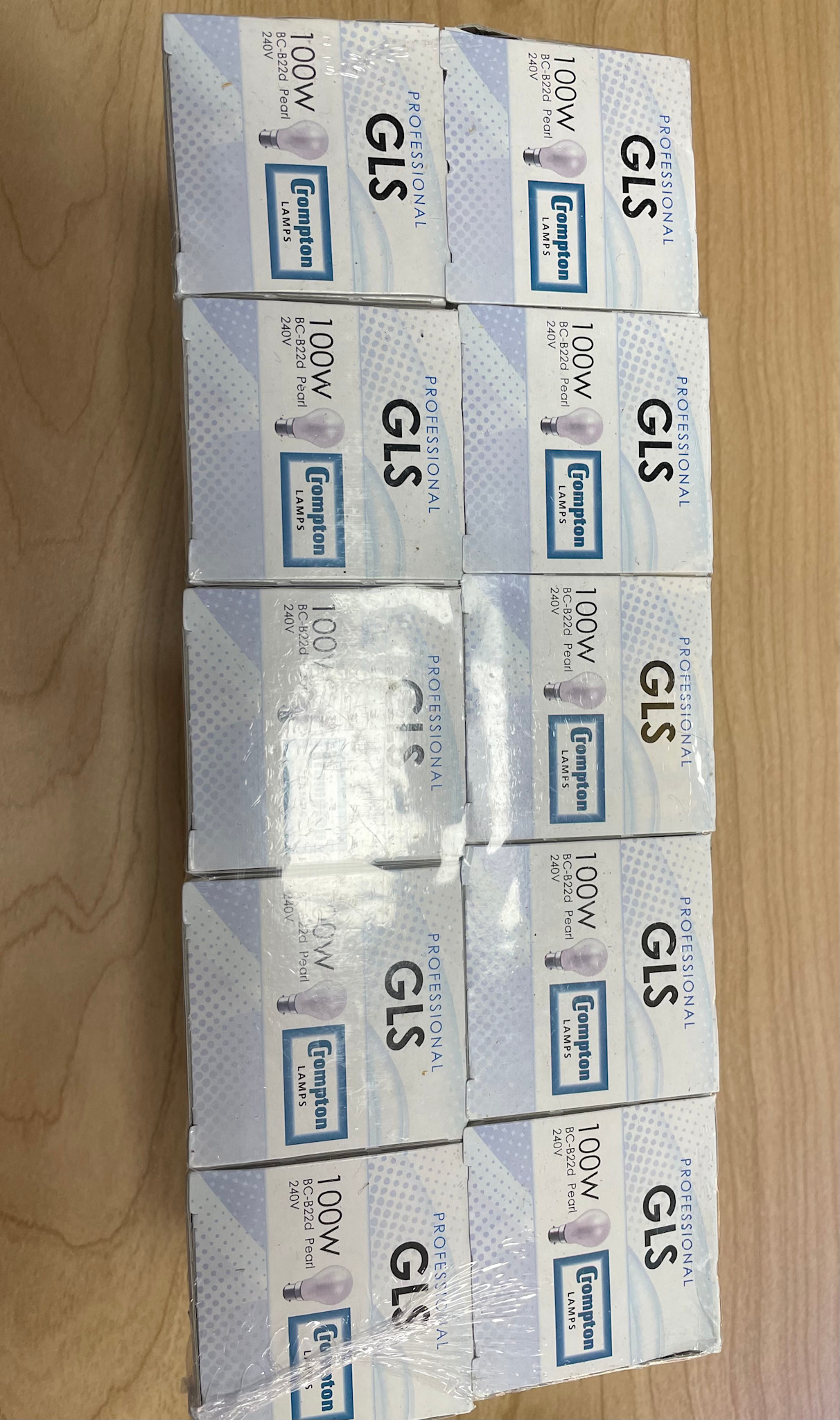 Poole Lighting Crompton PRO GLS 100W 970LM B22 Pack of 10 - The Factory ...