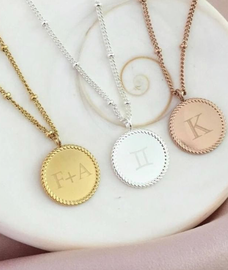 Sieraden met een verhaal… over gegraveerde en persoonlijke sieraden ...