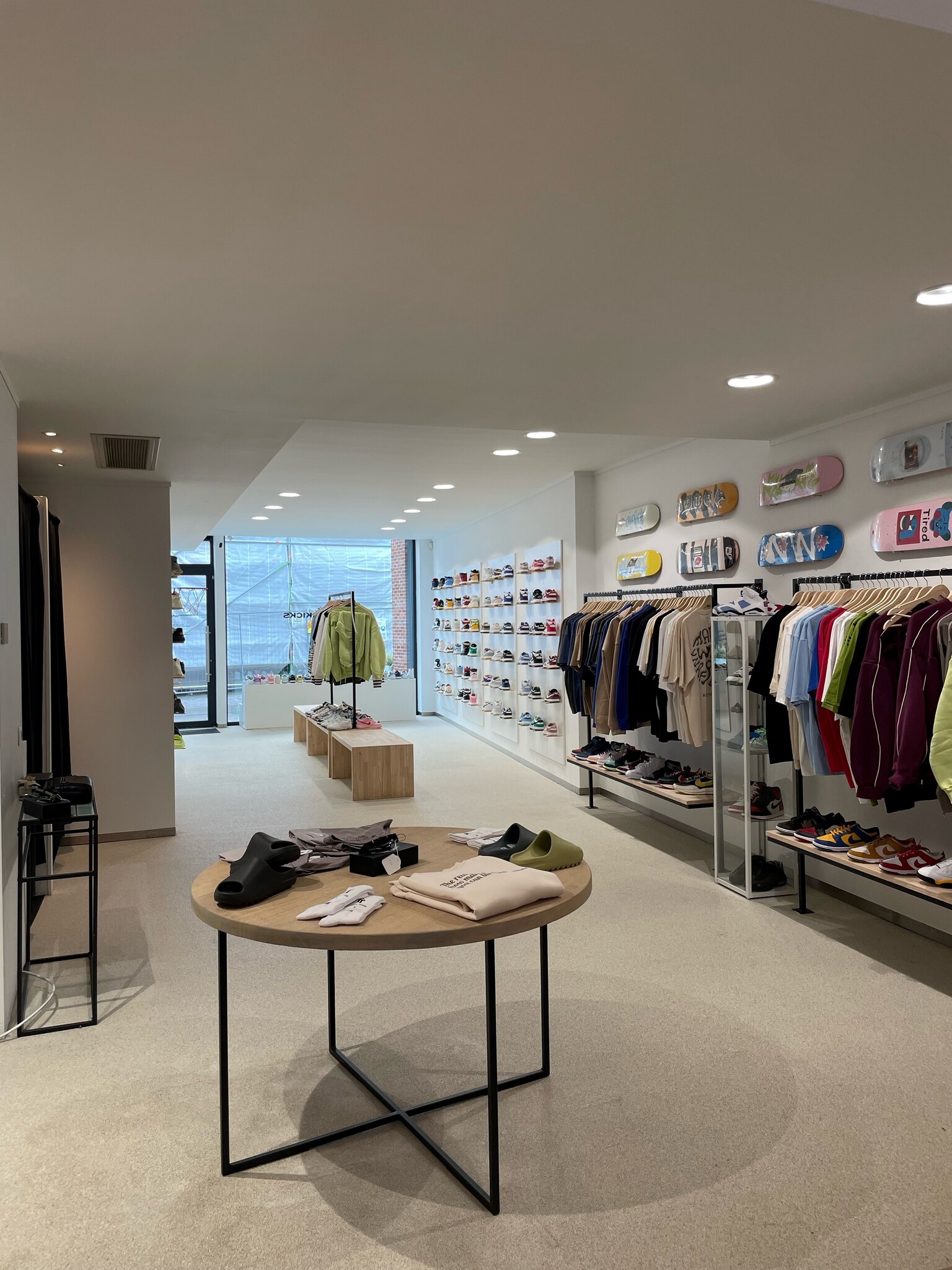 Grand spot LED encastrable 24W perçage 190mm 60° dimmable extra plat ...