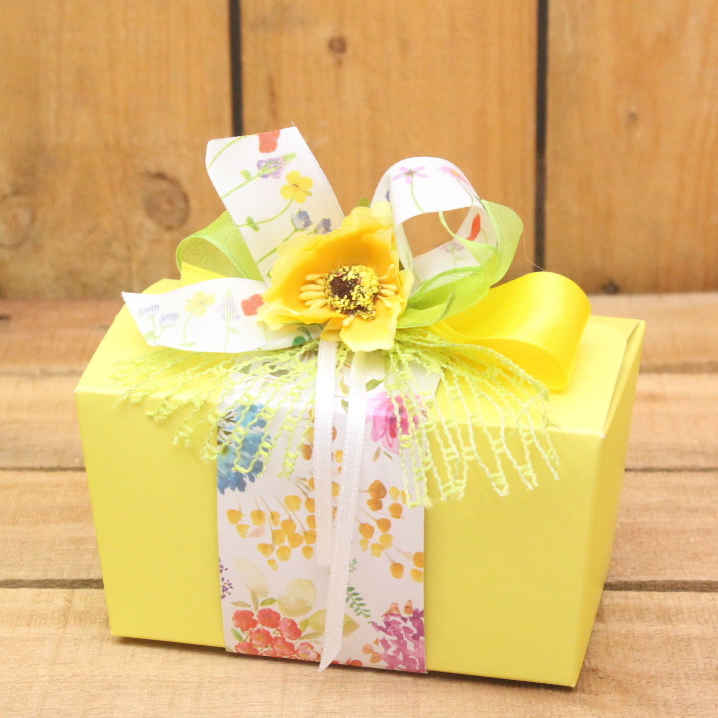 Bonbondoos Pastel Geel LC Goedemorgen - Bonbondoos.nl