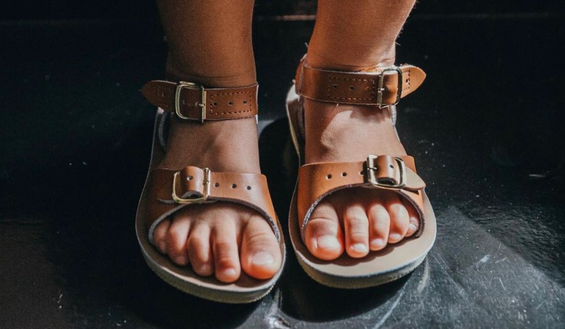 Salt-Water Sandals | leren kindersandalen | Labels for Little Ones ...