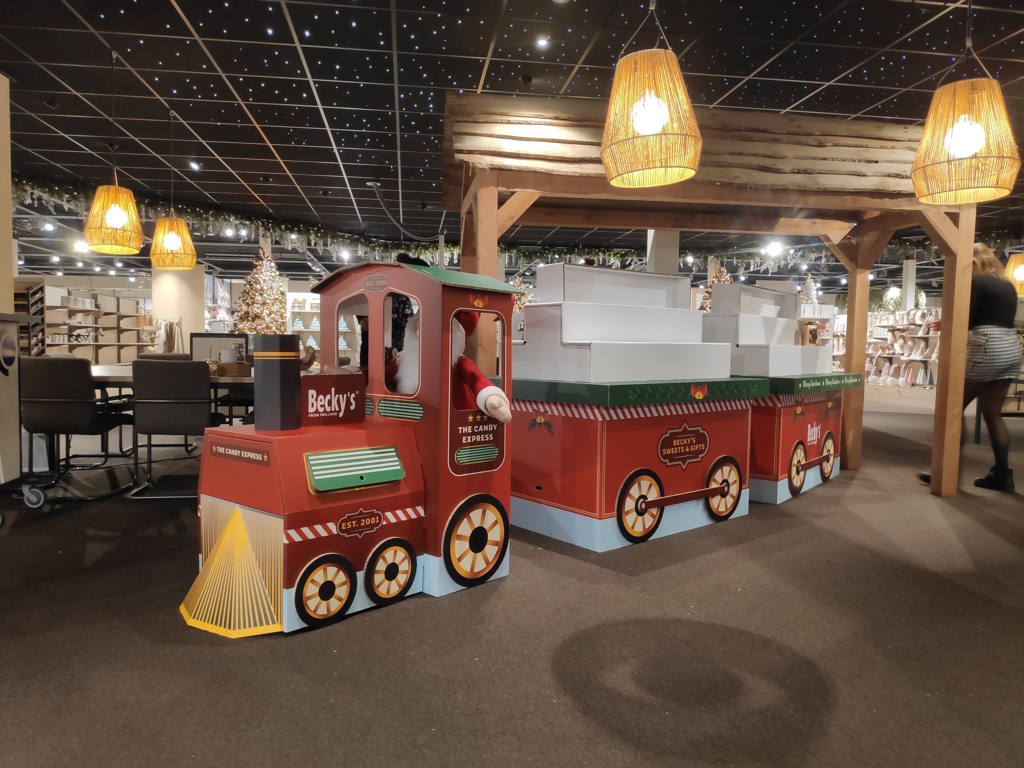 Custom Design Projects - Steam train for Beckys - KarTent webshop