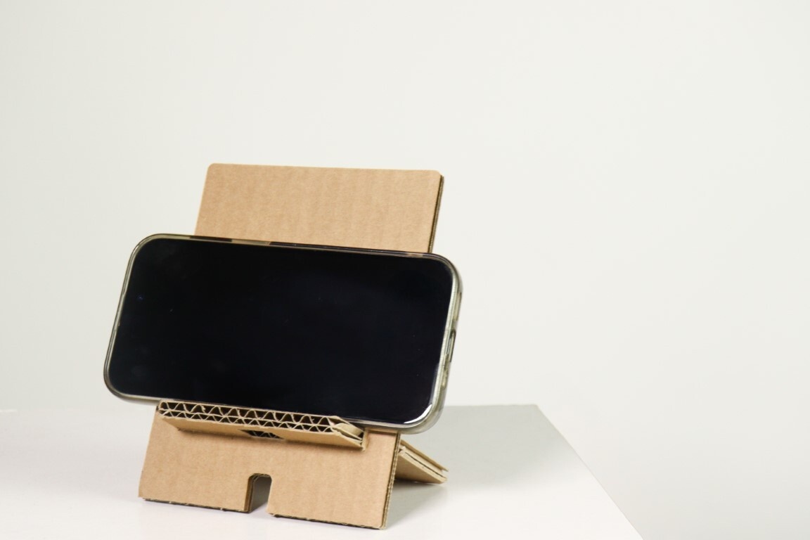 Cardboard Phone Holder - KarTent