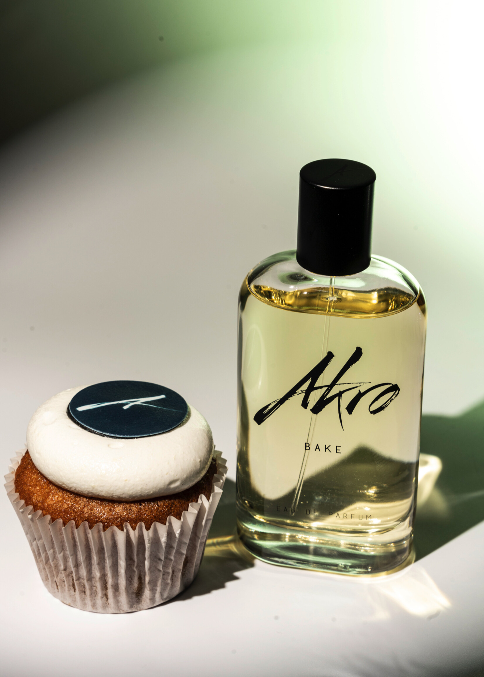 Akro - Bake - Eau de Parfum - artistieke parfumerie in Brussel