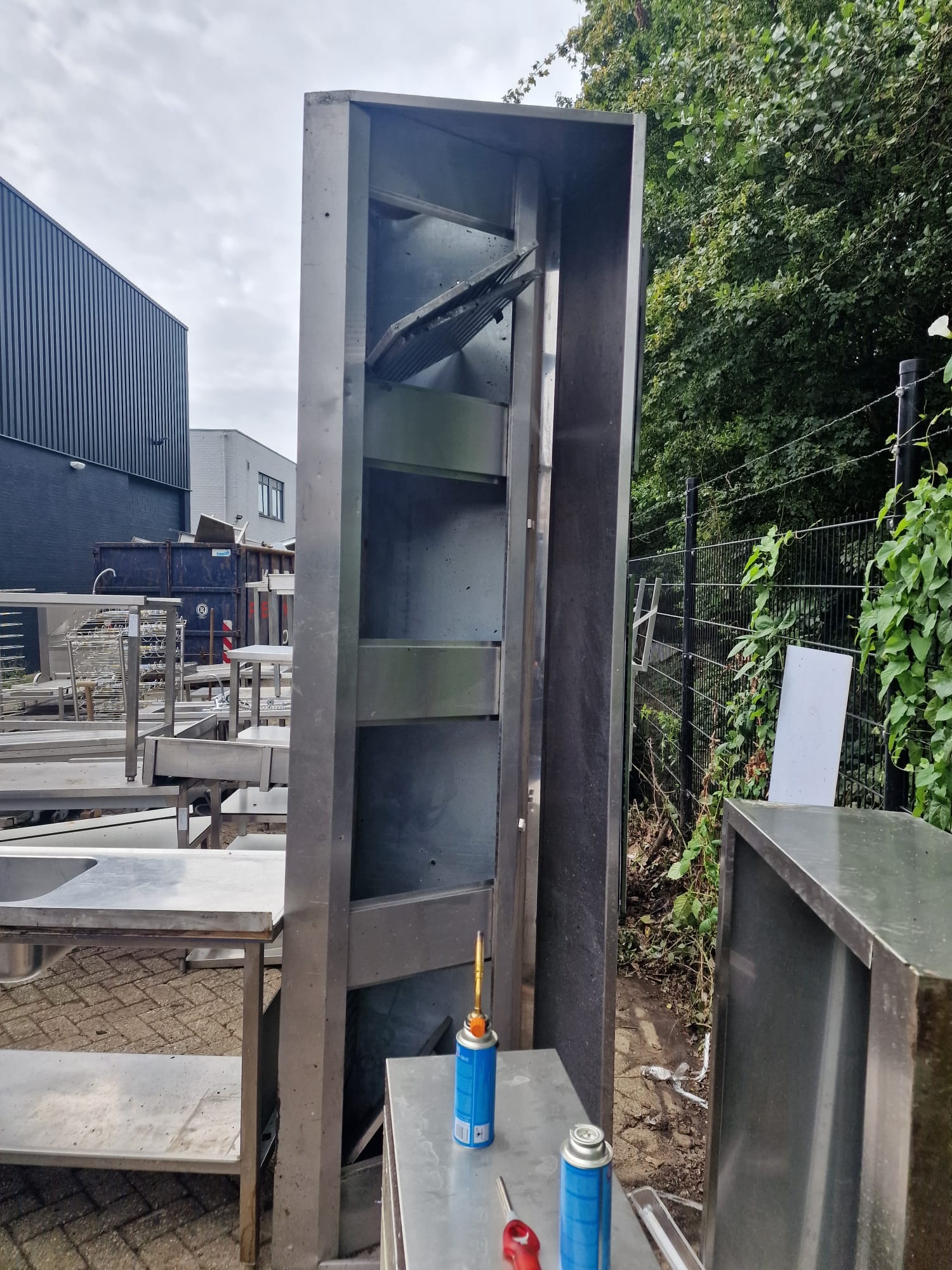 Afzuigkap 300x90x60 lxdxh in cm's - Horeca Professional Center BV