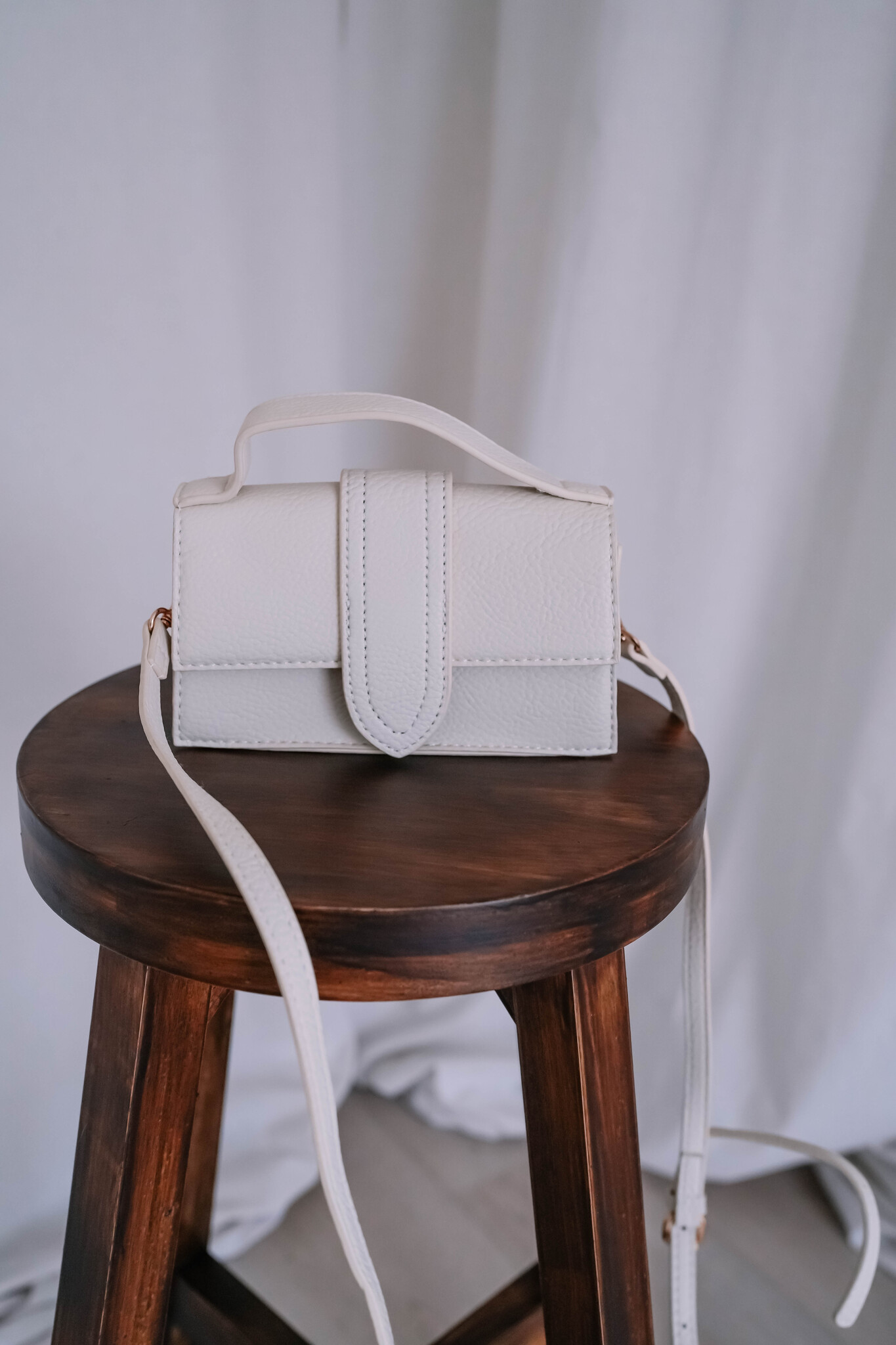 Cute handbag beige - Joy de vivre Antwerp BV