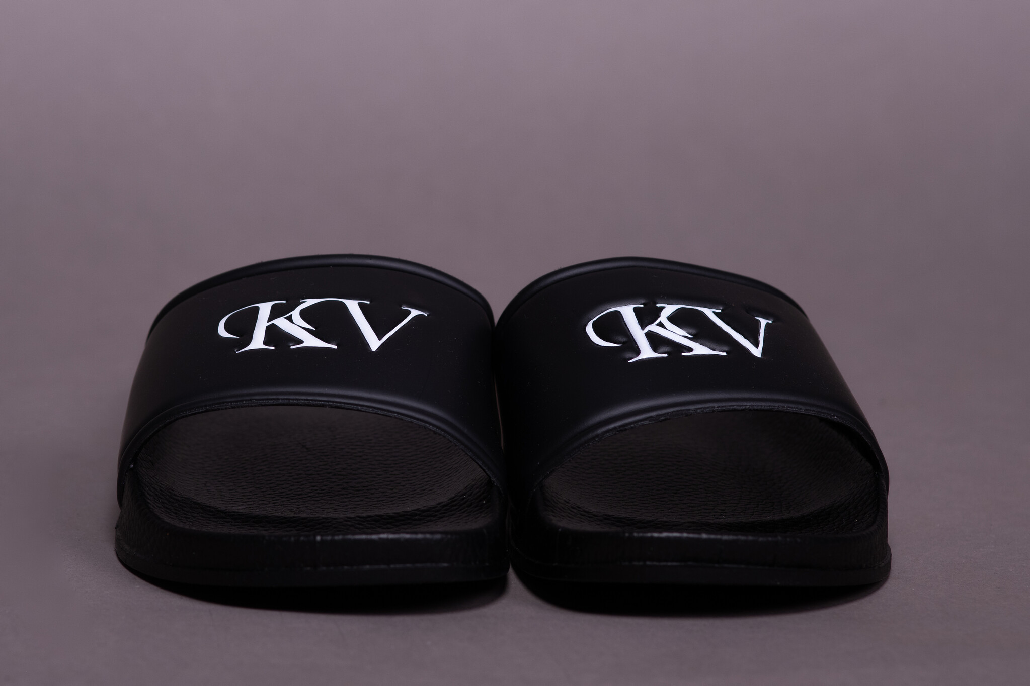 KV Slides black