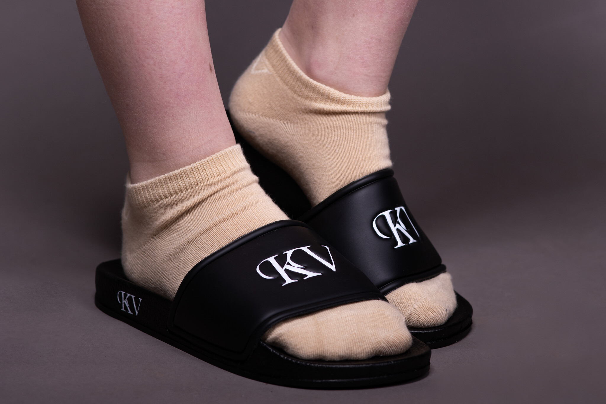 KV Slides black