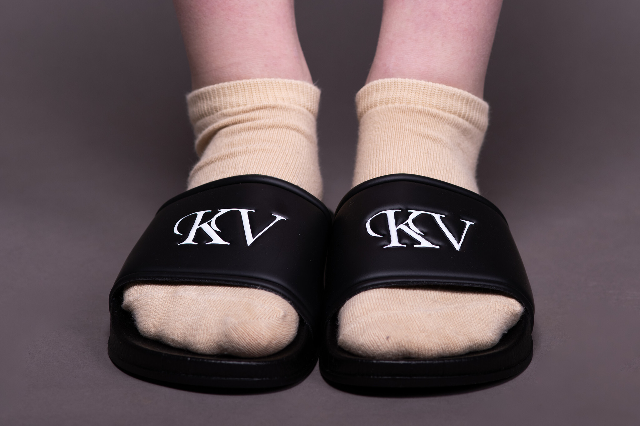 KV Slides black