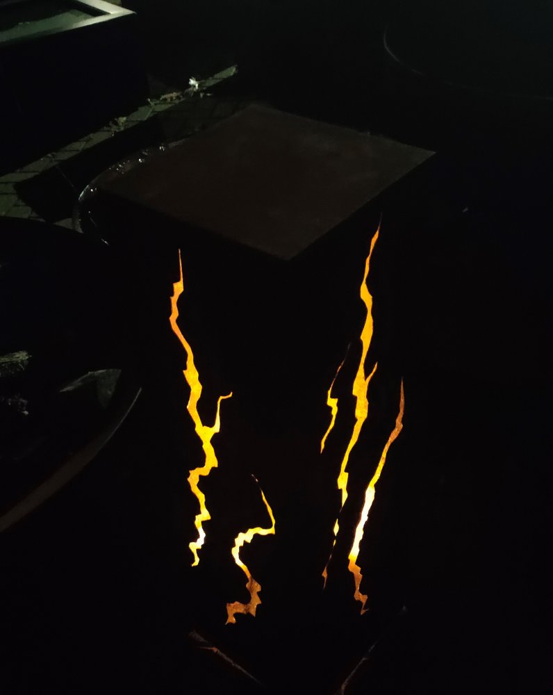 Column with LED lighting of iron rust Cracks 90cm - Eliassen.nl ...