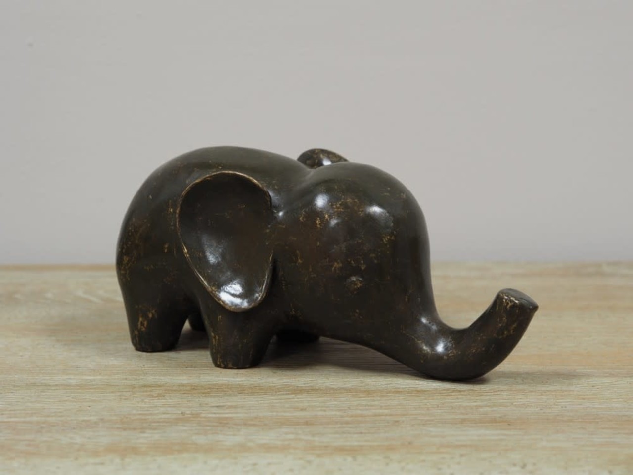 Bronze figurine small elephant - Eliassen Home & Garden Pleasure