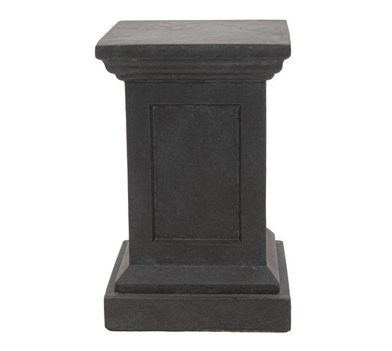 Grote collectie moderne en klassieke sokkels voor in de tuin - Eliassen ...