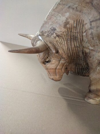 Houten beeld Sina stier - Eliassen Home&Gardenpleasure - Eliassen Home ...