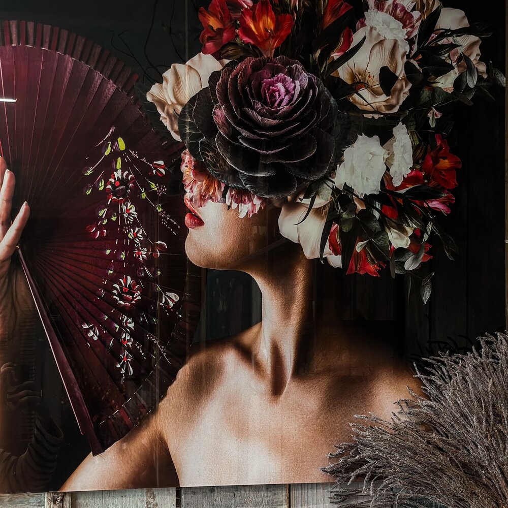 Glasschilderij Vrouw met waaier zijaanzicht 100x100cm. - Eliassen.nl - Eliassen Home & Garden ...