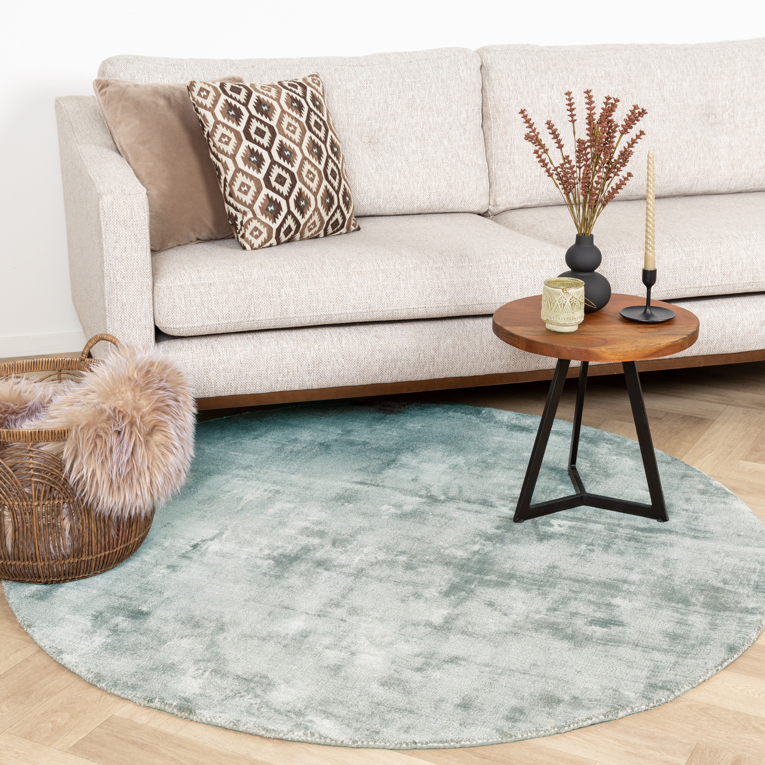 Viskose Teppich Rund - Pearl Mint | Glanz für Daheim - Volero | Jetzt ...