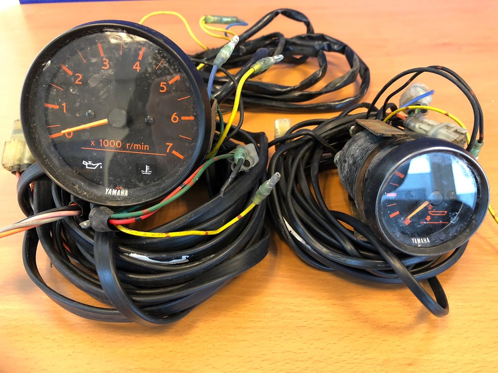 Yamaha / Honda 2nd Hand Clock Set - Allesmarine.de