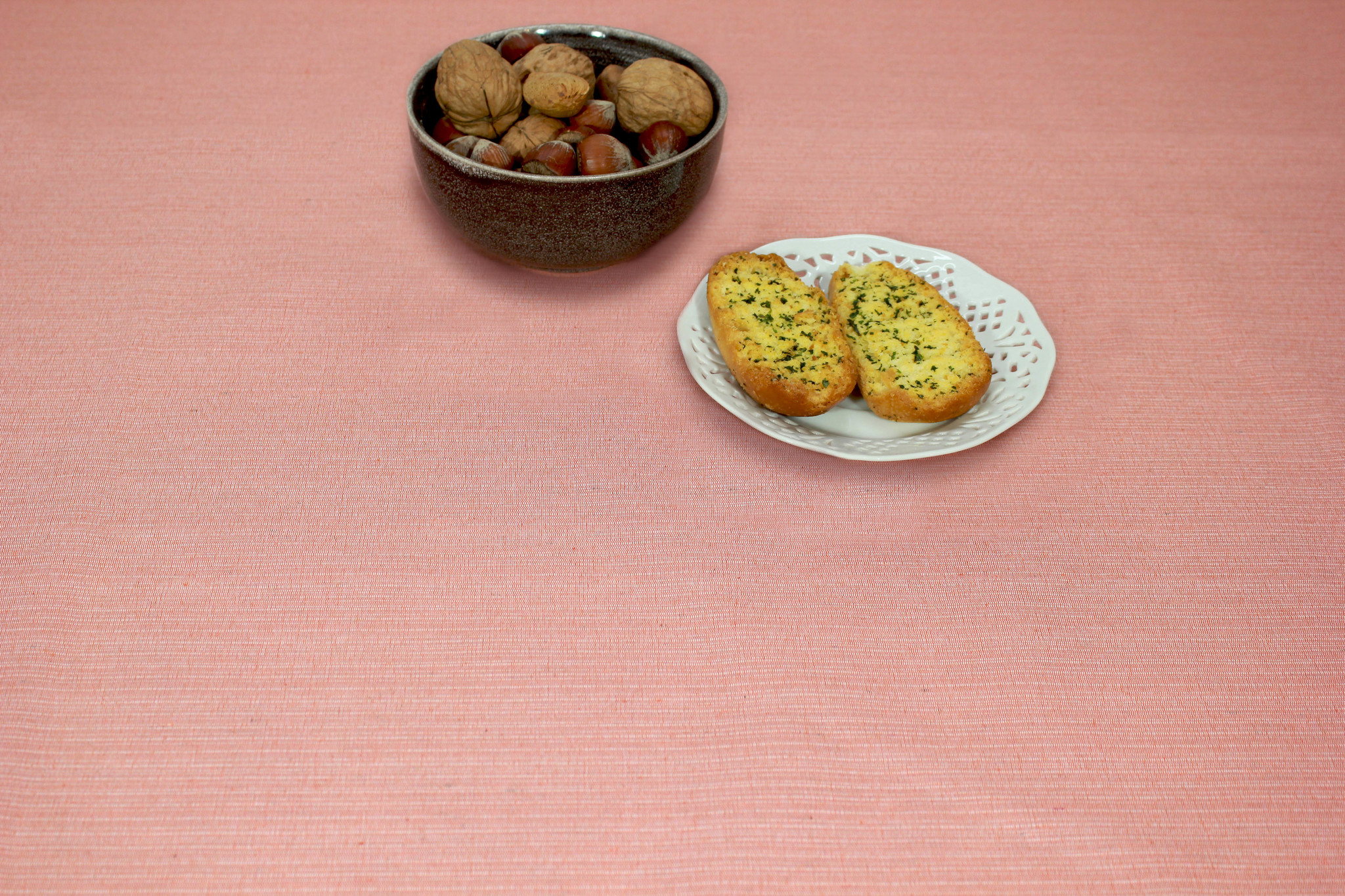 Coated table linen Sofia Coral